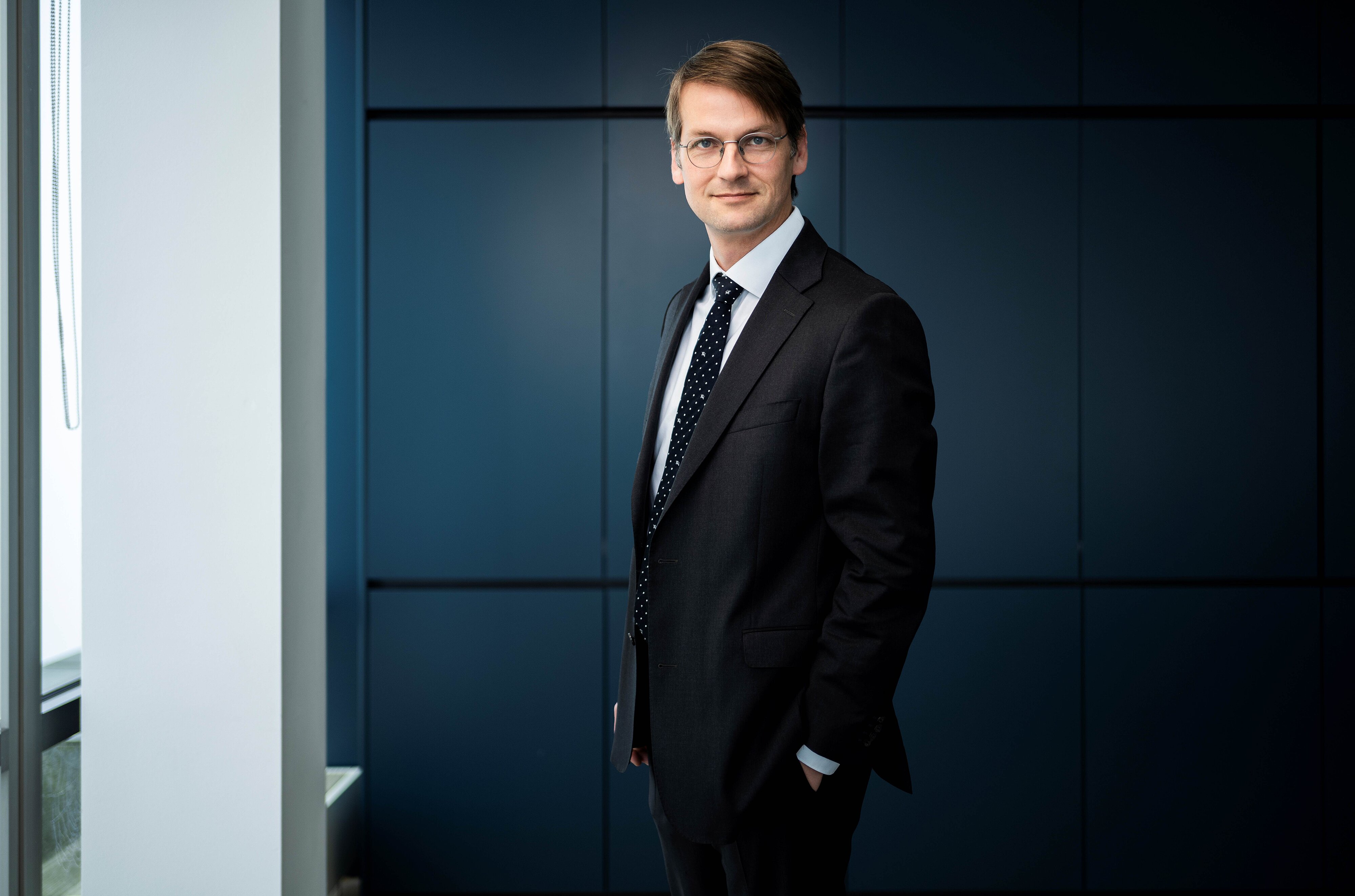 HOYNG ROKH MONEGIER: Matthias Pfister